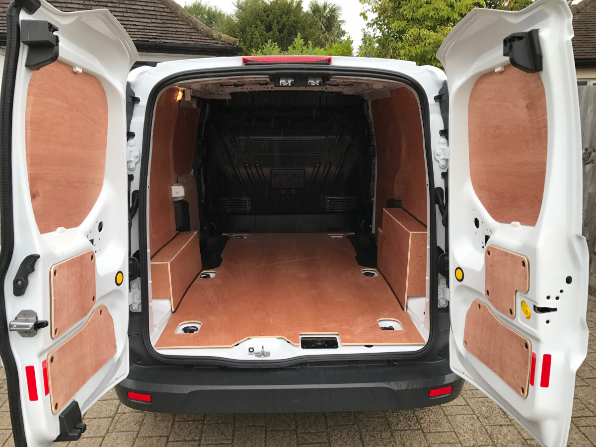 Small Maxi Van - Kendall Cars Ltd